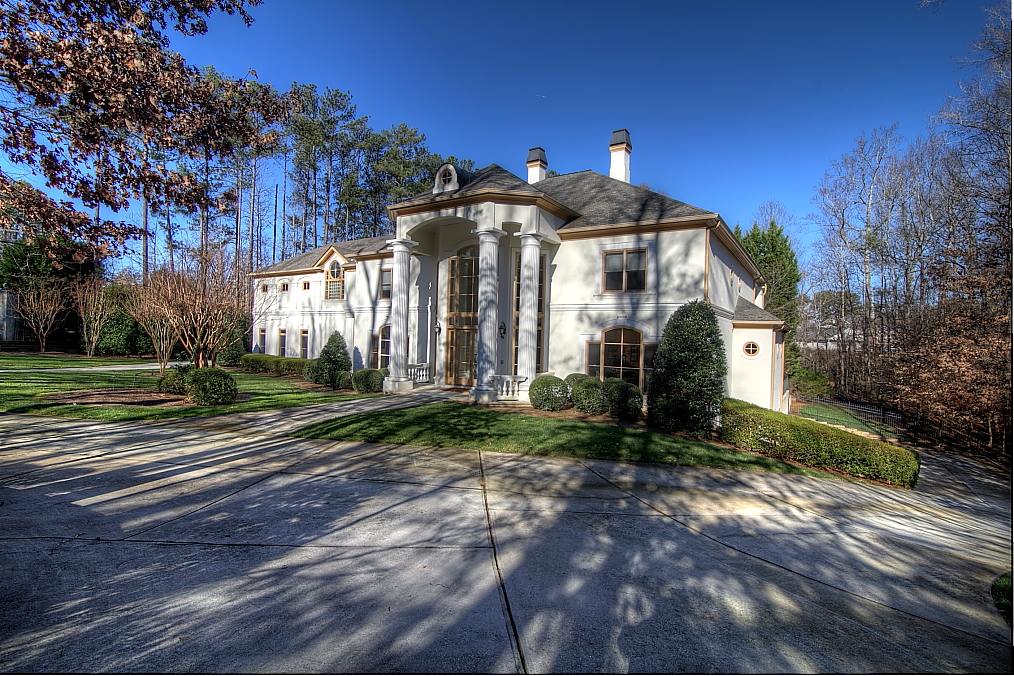 Glide Tour of 1 Cascade Pointe, Atlanta, Georgia 30331