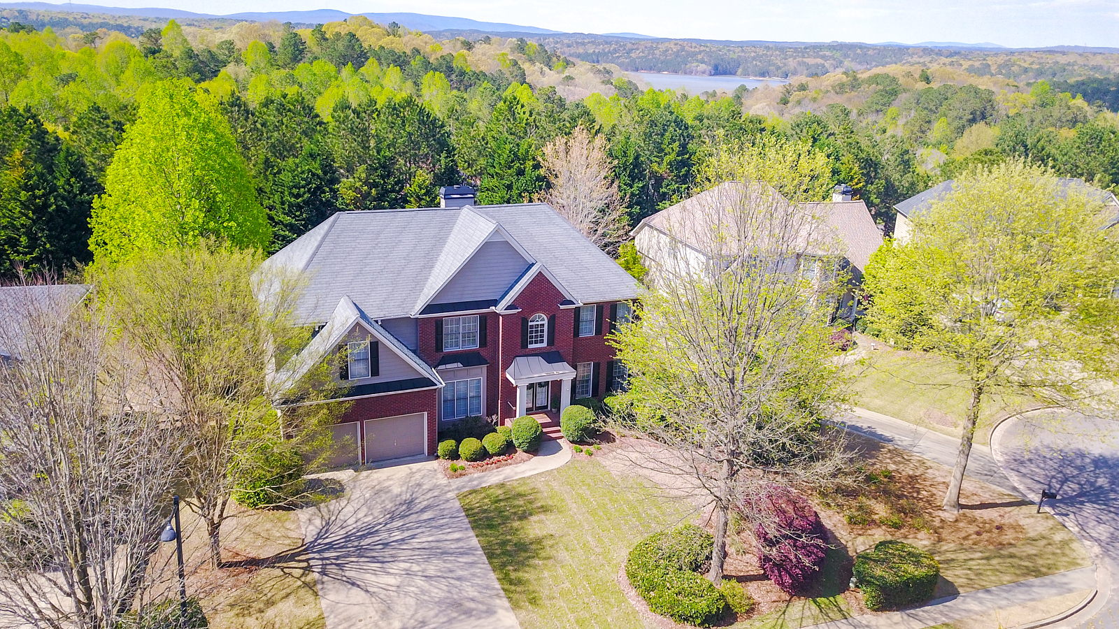 Glide Tour of 909 Raven Pt, Canton, Georgia 30114