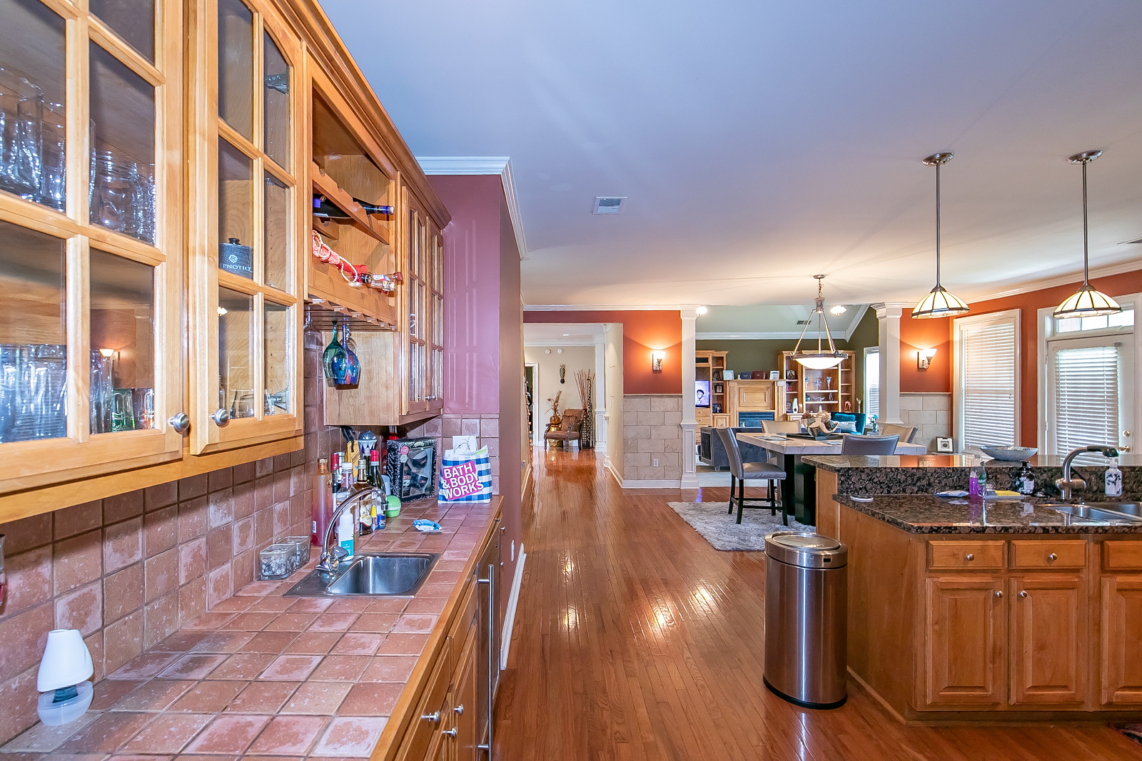 Glide Tour of 1033 Lyndhurst Way, Conyers, Georgia 30013