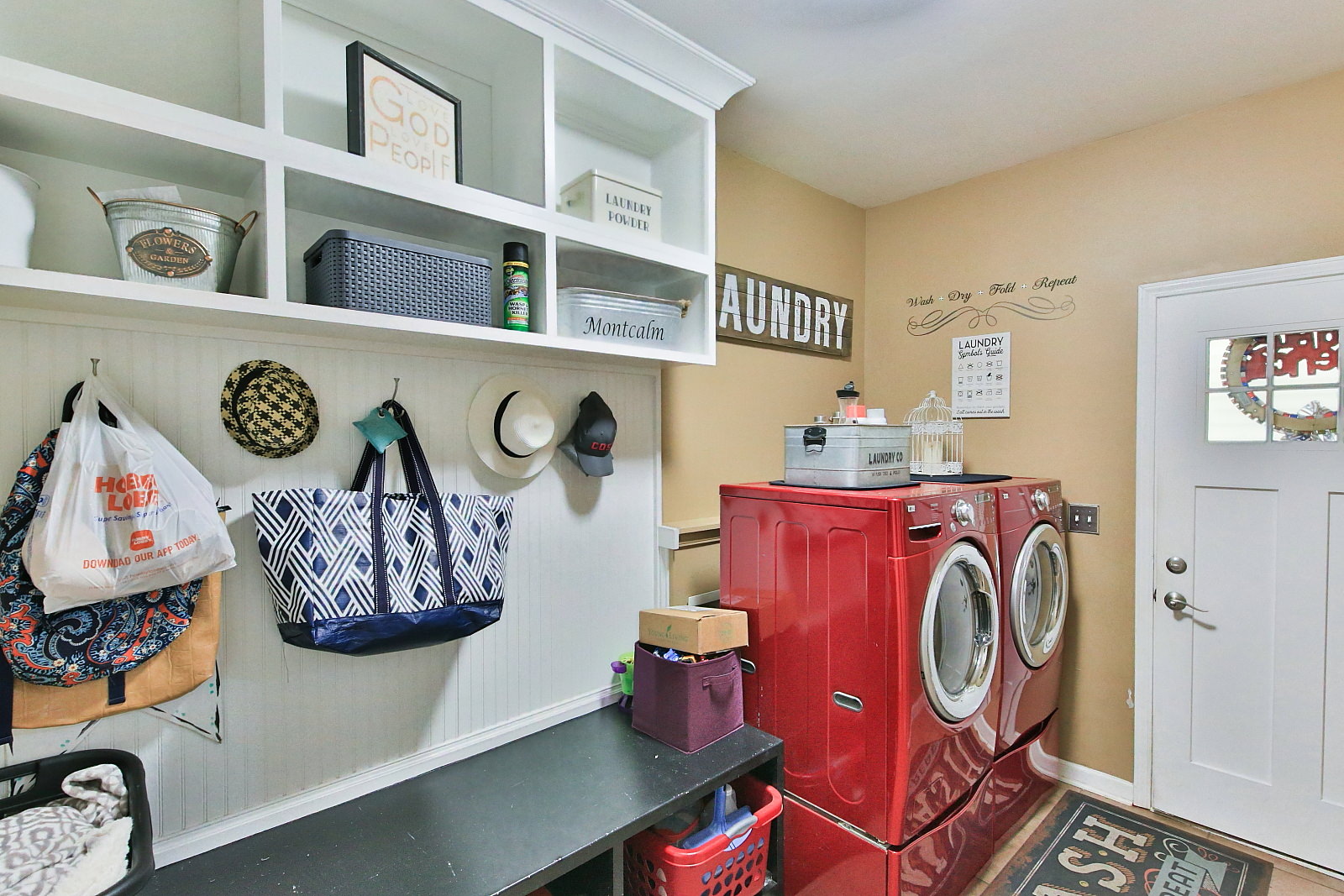 Glide Tour of 570 McCready Drive, Dallas, Georgia 30157