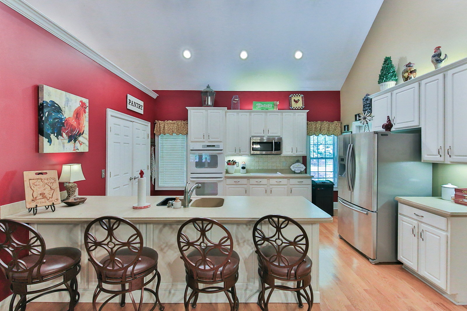 Glide Tour of 570 McCready Drive, Dallas, Georgia 30157