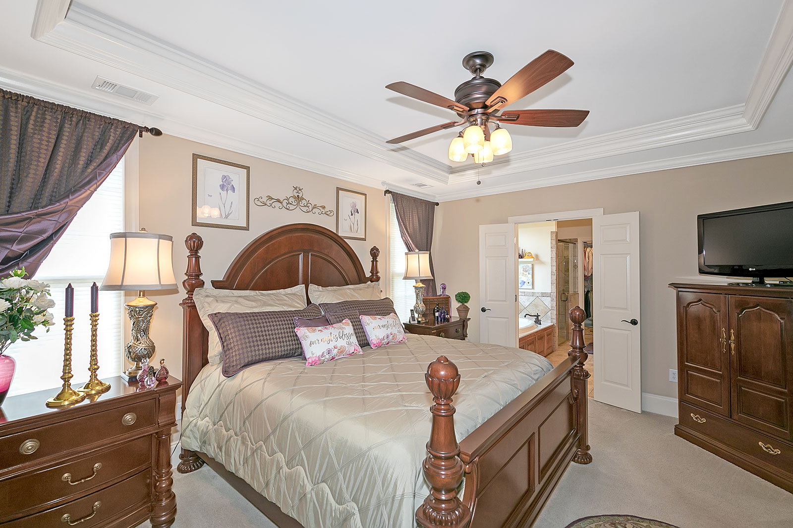 Glide Tour of 669 Bishopton St SE, Grayson, Georgia 30017