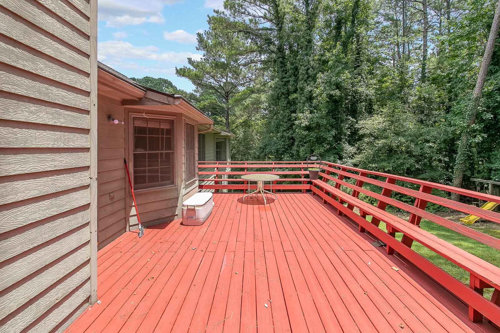 Glide Tour of 111 Timber Springs Way, Lawrenceville, Georgia 30043