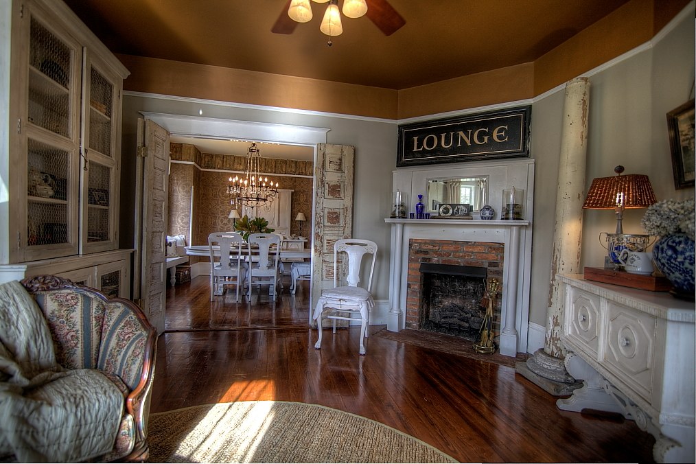 Glide Tour of 109 Rope Mill Road, Woodstock, Georgia 30188